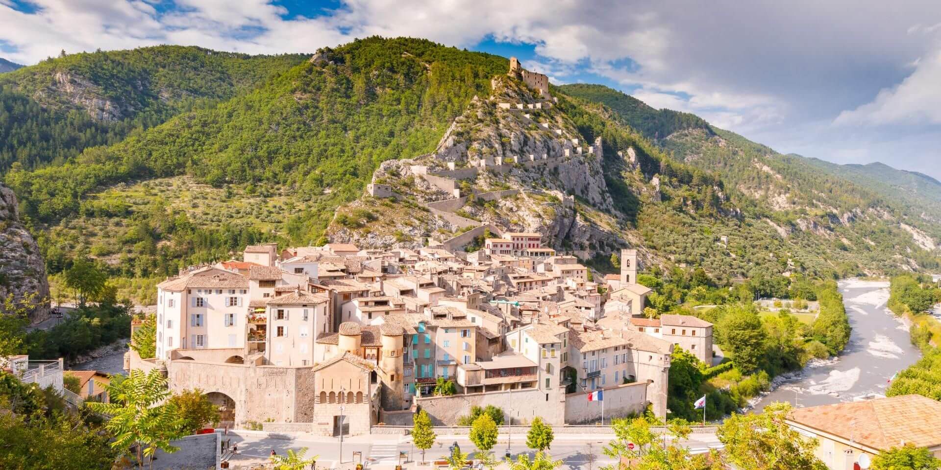 Entrevaux with a guide - Verdon Tourisme